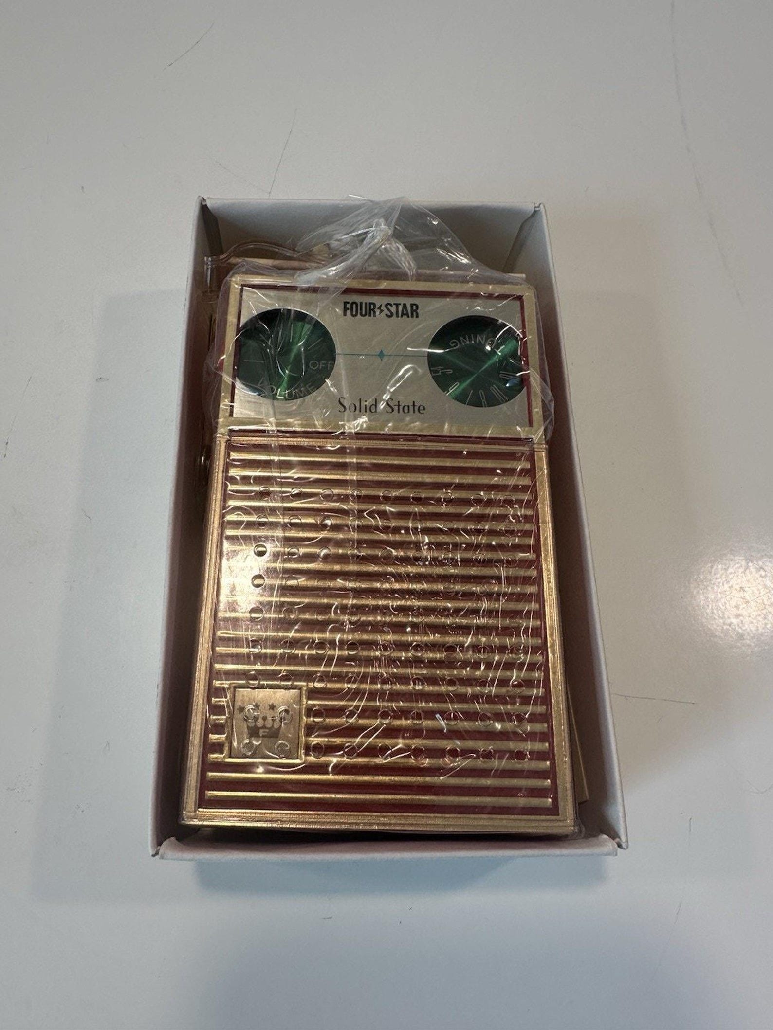 VINTAGE *new* 70's Four Star FS-701 Solid State Radio in Red W Clear ...