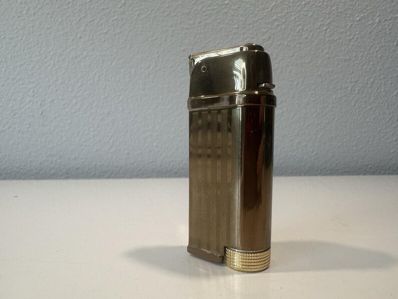 VINTAGE 50-60's *new in Box* Manor Lighters in Store Display Gas/fuel ...