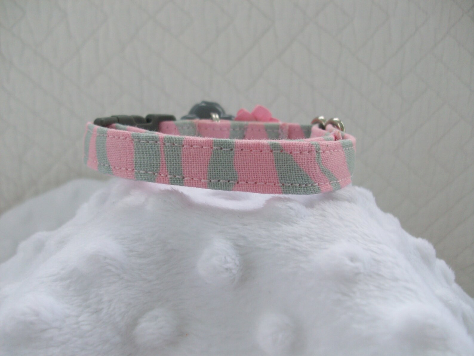 Cat Collar Pink & Grey Zebra With Mouse Bell Breakaway Collar Custom ...