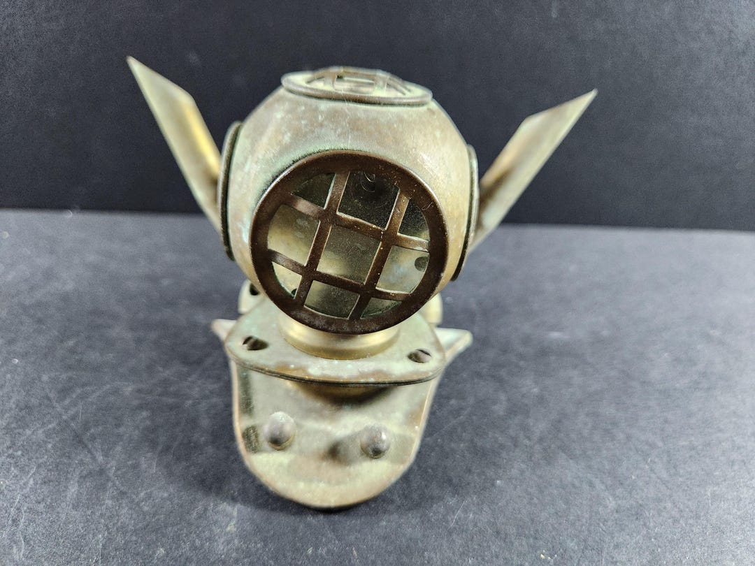 Vintage US Navy Mark V Diving Helmet Pen Holder: Nautical Brass ...