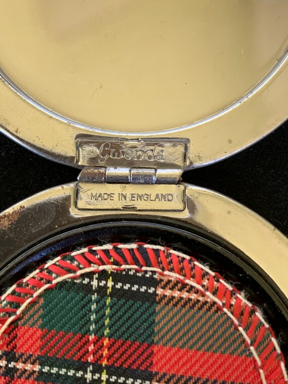 Vintage Gwenda Powder Makeup Compact British Empire E… - Gem