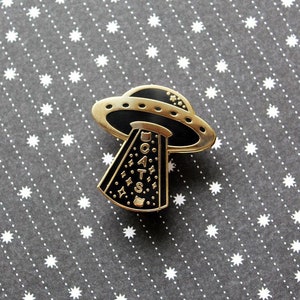 Cats Abduction Hard Enamel Pin Aliens UFO - Etsy