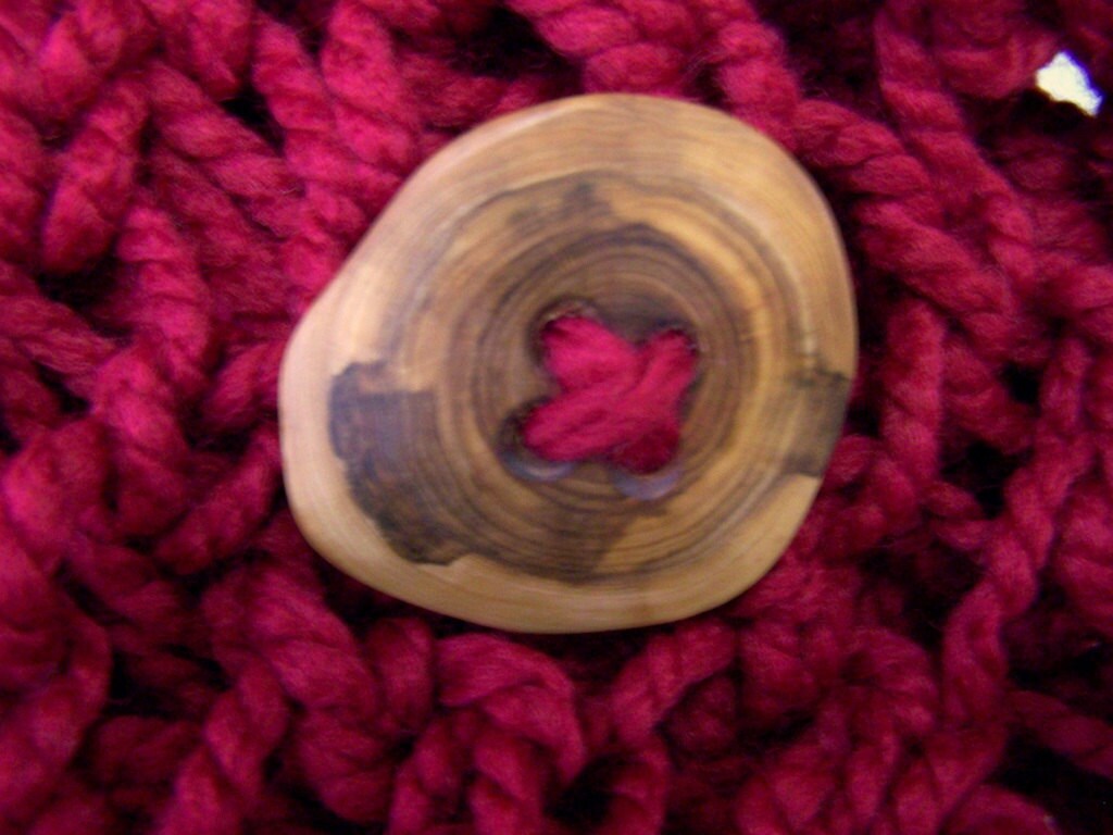 Chunky Knit Button Scarf in Red Big Knit Button Scarf Chunky - Etsy