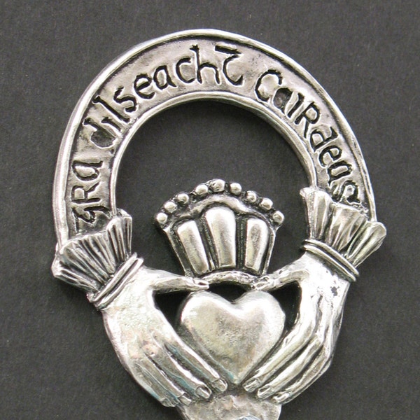 Claddagh Wall Art - Etsy