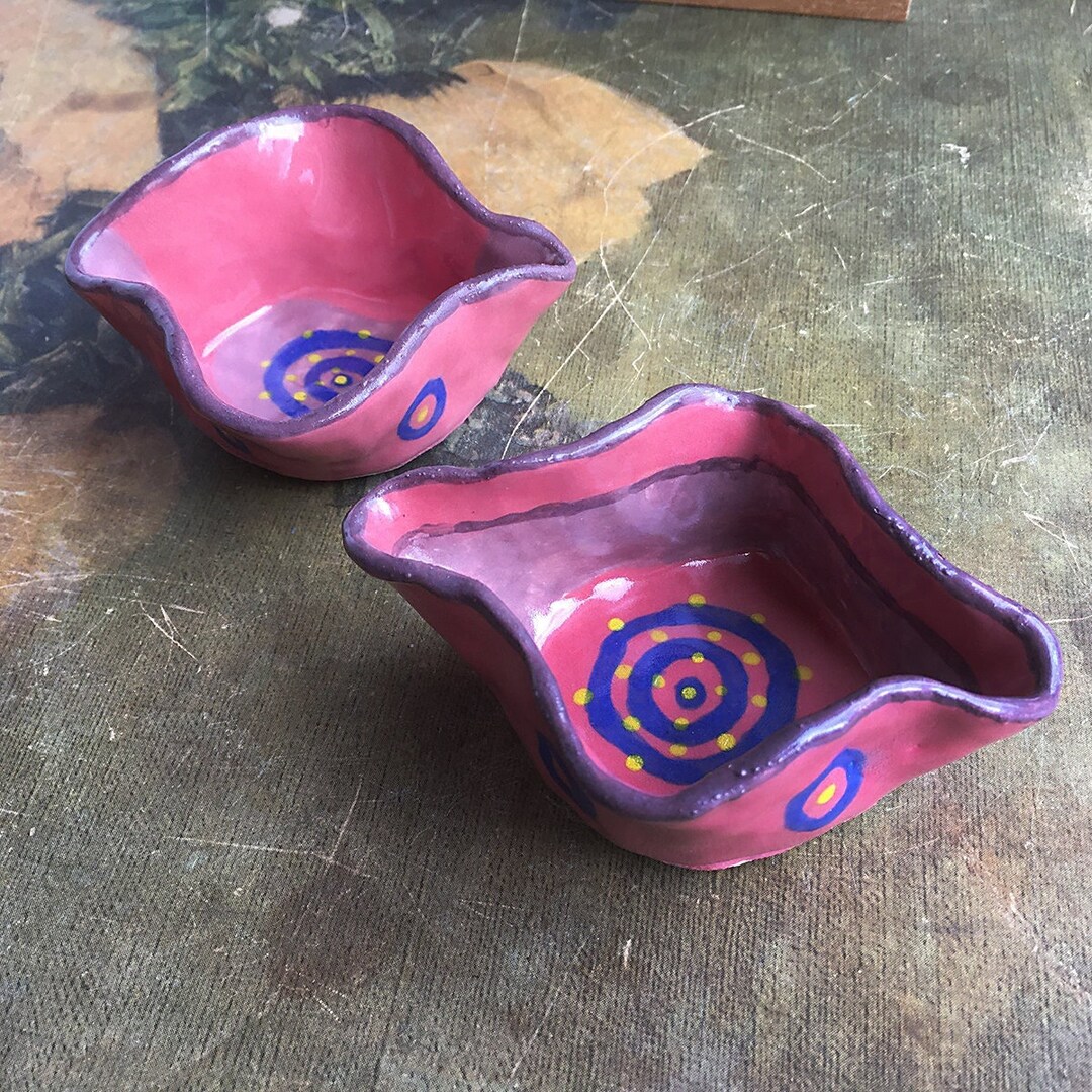 Handmade Ceramic Yoni Pinch Pot or Cup or Salt Cellar Spice Trinket ...