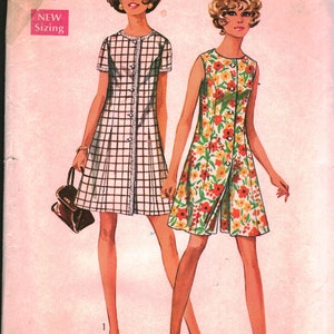8218 Vintage Simplicity Pattern Misses Collarless Pantdress Romper ...