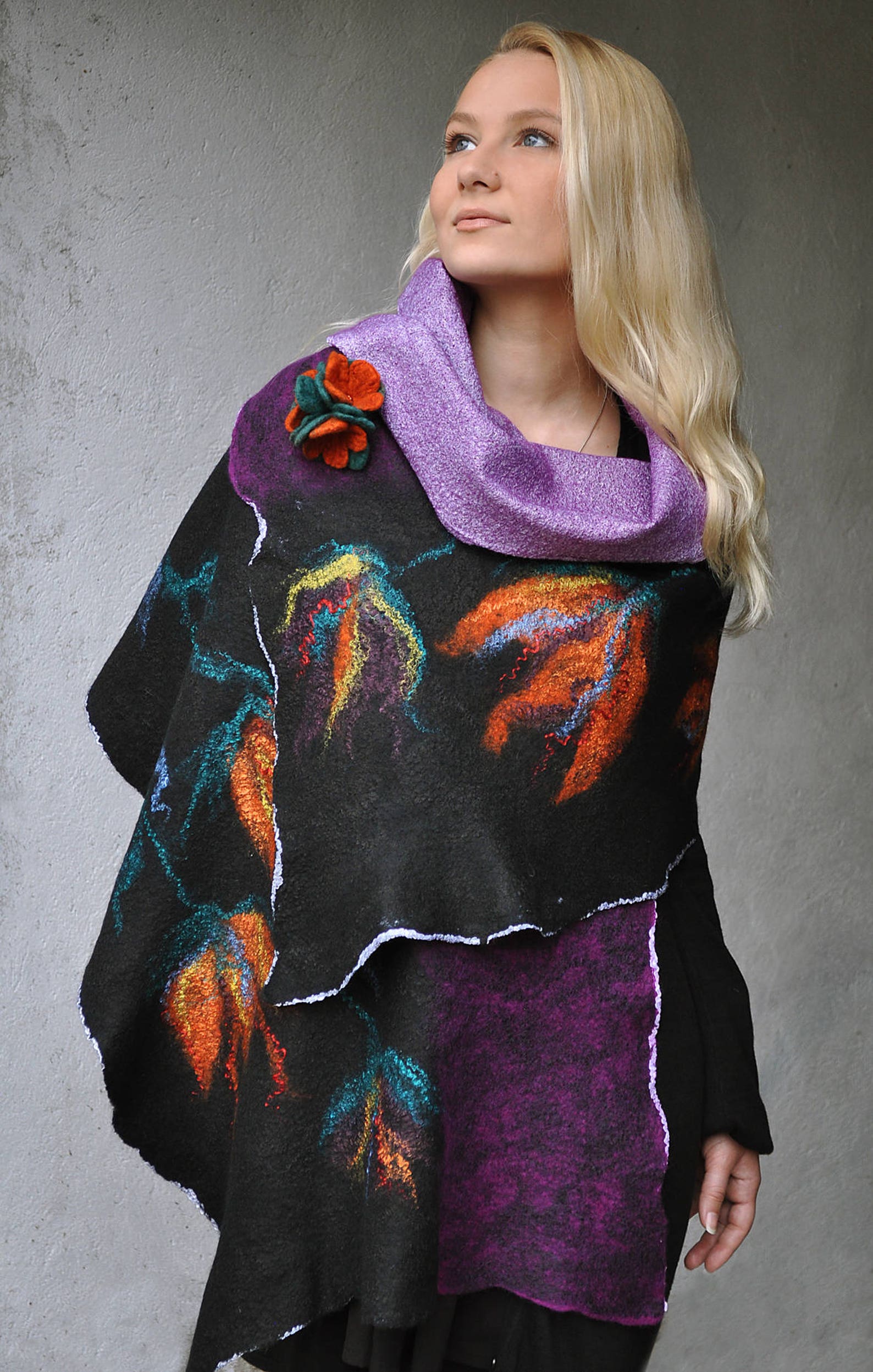 Black Felted Scarf / Handmade Felted Scarf Shawl / Nuno Merino - Etsy