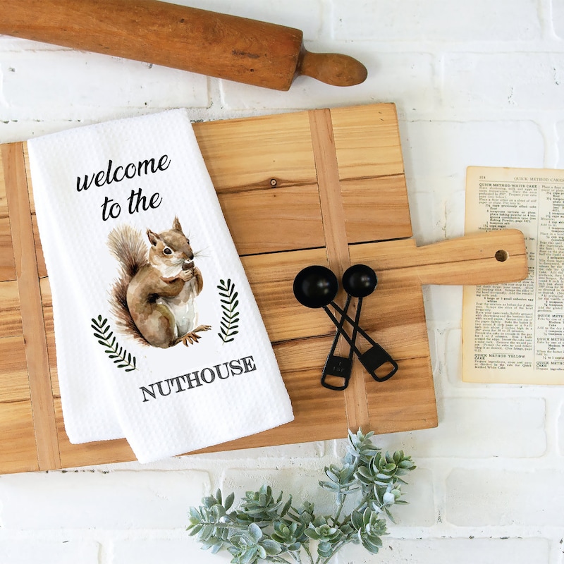 Kitchen Squirrel - Etsy