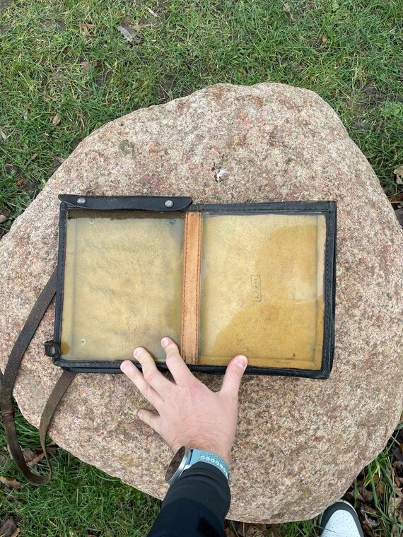 a rare pilot's tablet WW2 Soviet 1940s Era - Gem