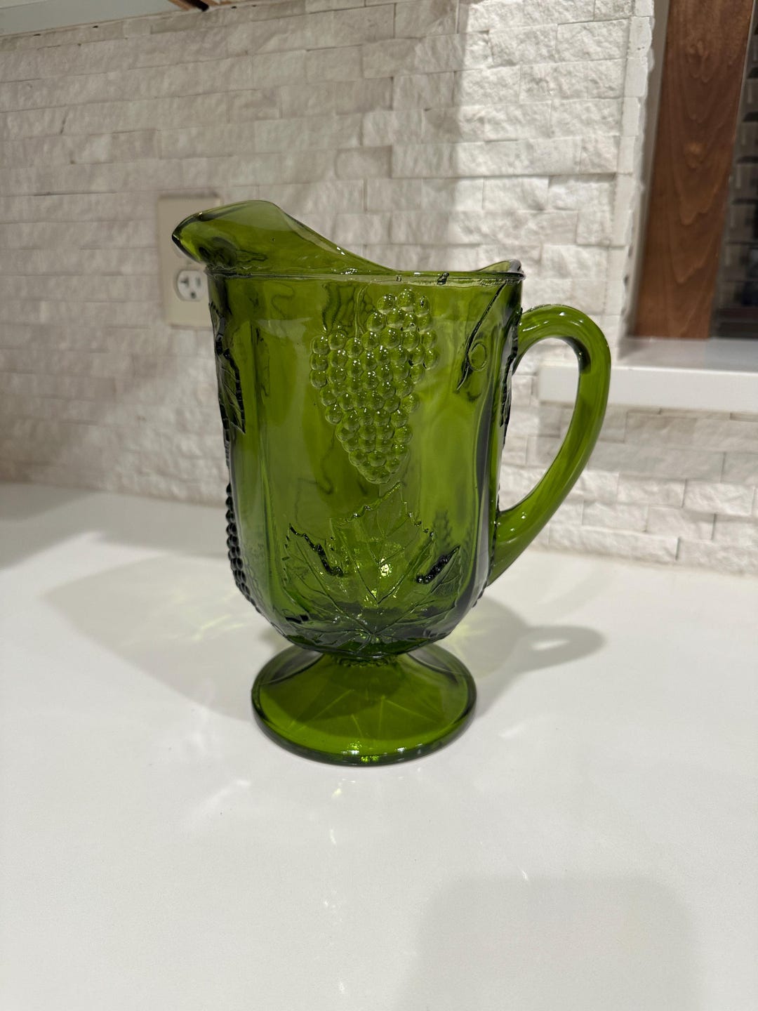 Vintage 64 Oz. Indiana Glass Pitcher/vintage Glass Pitcher/green ...