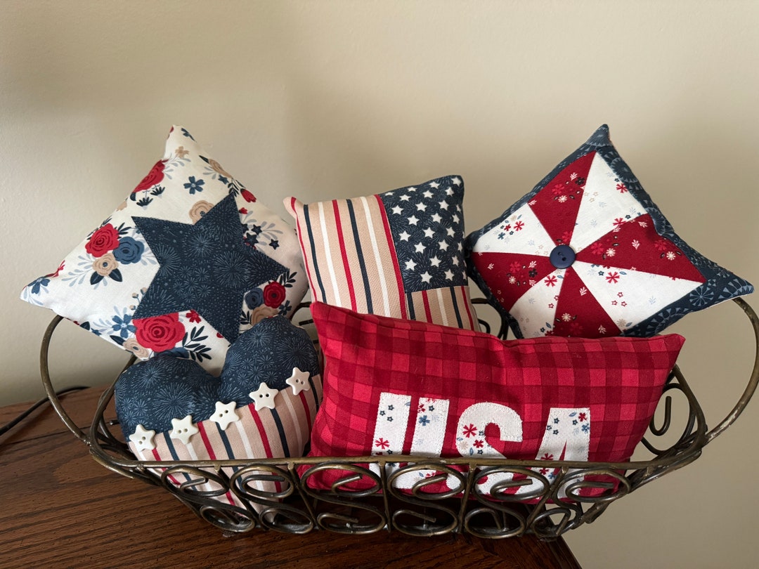 Patriotic Mini Pillows, July 4th Mini Pillows, Memorial Day Bowl ...