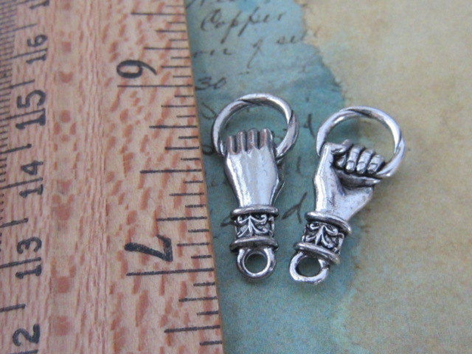 Hand Charm connectors Antique Silver Hand Holding Ring | Etsy