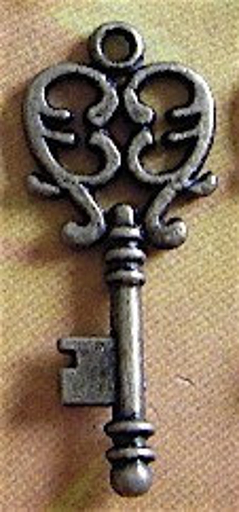 10 Antique Bronze fancy Keys ABFK - Etsy