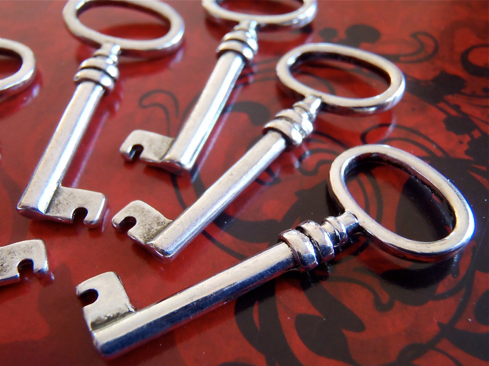 5 Antique Silver Keys ASK - Etsy