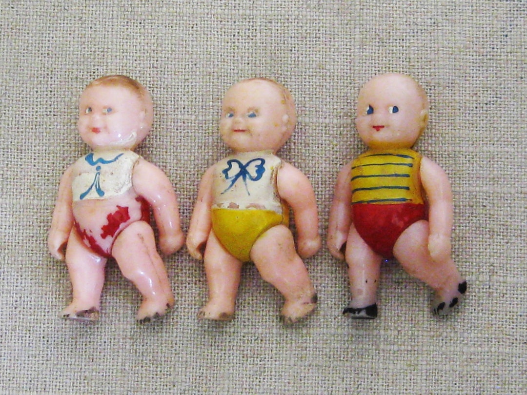 Vintage Renwal Dollhouse Dolls Painted Plastic Miniature Baby People ...