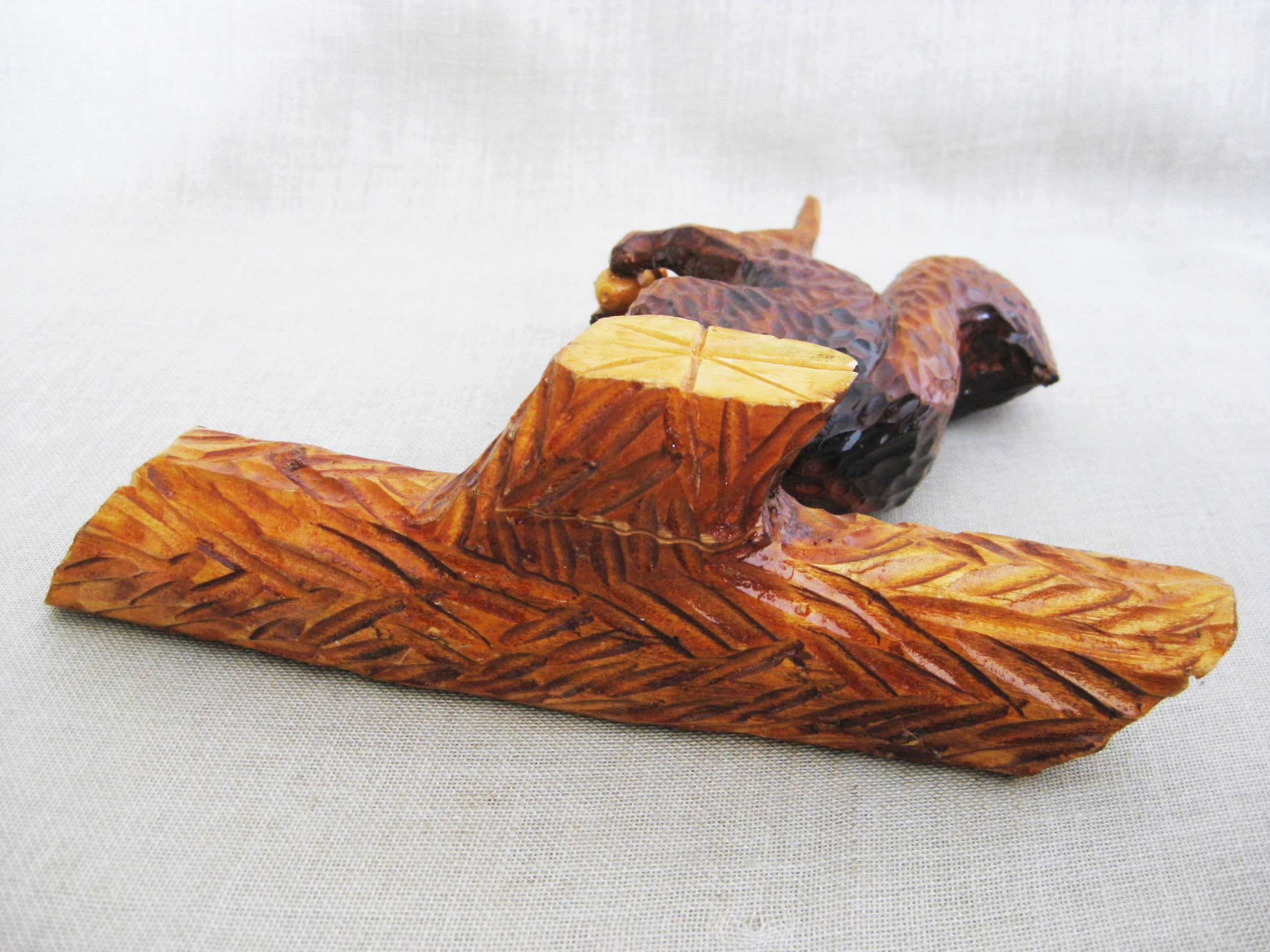 Vintage Folk Art Squirrel Wood Carving, Hand Carved Animals, Rustic ...