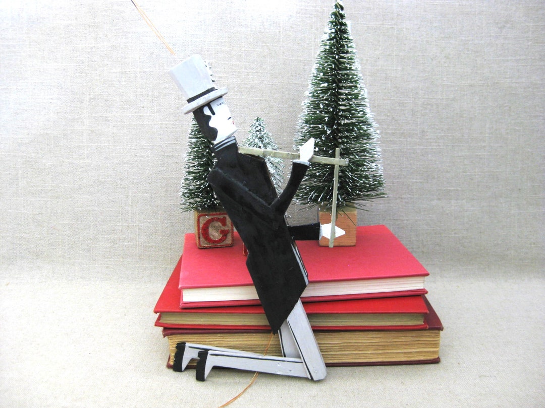 Vintage Folk Art Jointed Doll, Male Portrait Carved Wooden Dancing Man ...