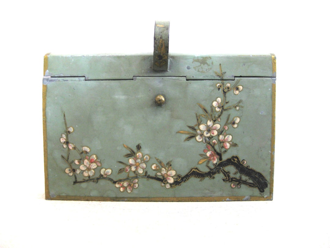 Silent Butler Crumb Box With Flower Theme, Vintage Painted Metal ...