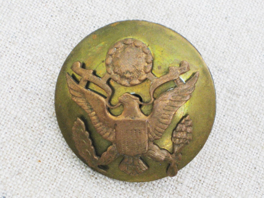Vintage Military Pin, Eagle Army Enlisted Screw Back Cap Badge WWII ...