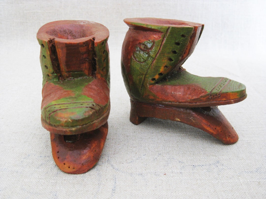 Folk Art Vintage Wooden Shoe Carving Boot Sculpture Miniature Pair ...