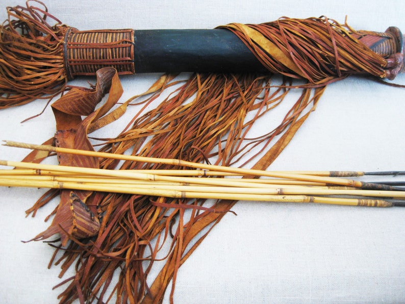 Vintage African Quiver and Arrows, Tribal Home Décor Rustic Cabin ...