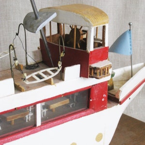 Primitive Folk Art Wooden Ship Sculpture, Canada Handmade Boats ...
