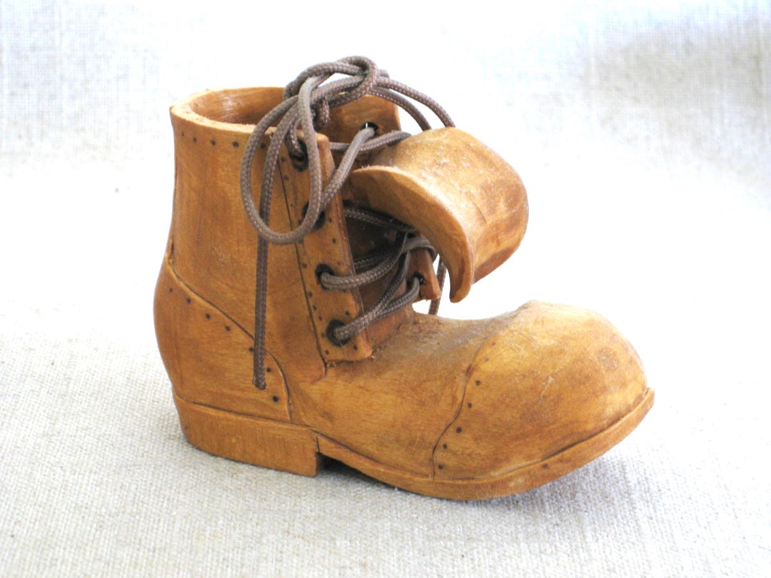 Folk Art Boot Carving, Miniature Shoe Wood Sculpture, Vintage Gift for ...