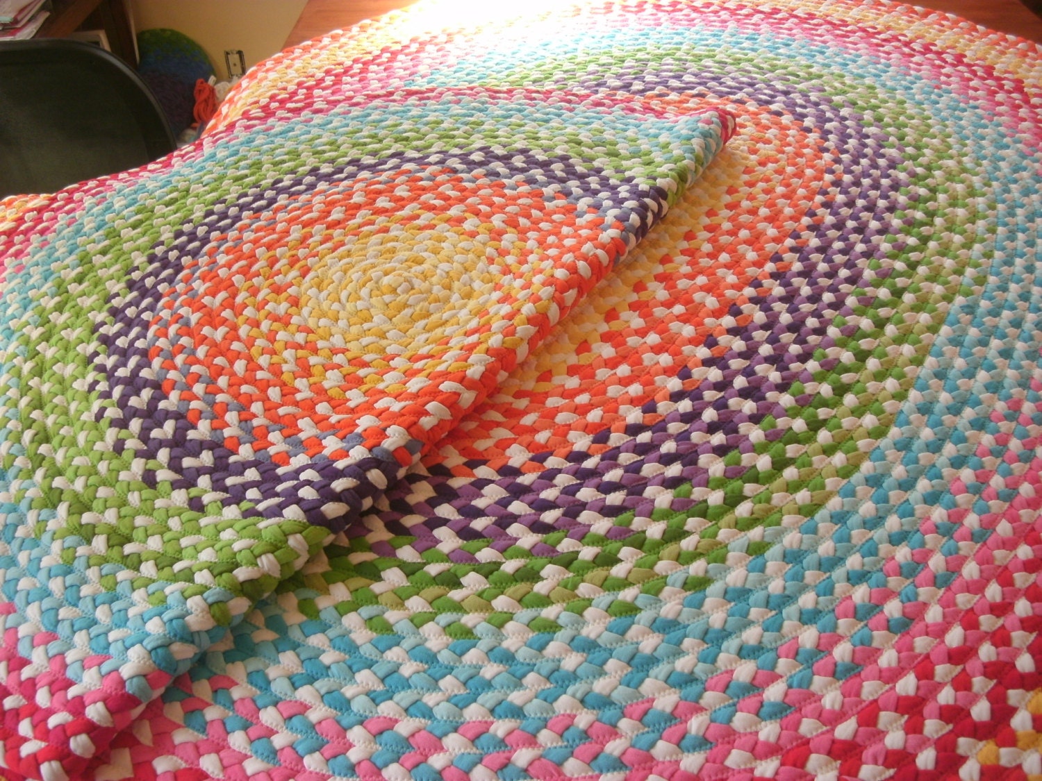 Jerris Rug Shown in Oval and Round - Etsy