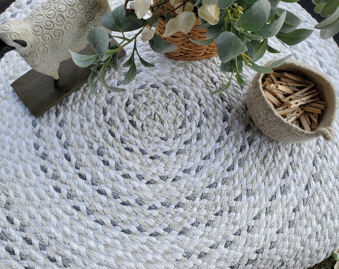 38" Multi Warm Gray and White Braided Rug - Etsy
