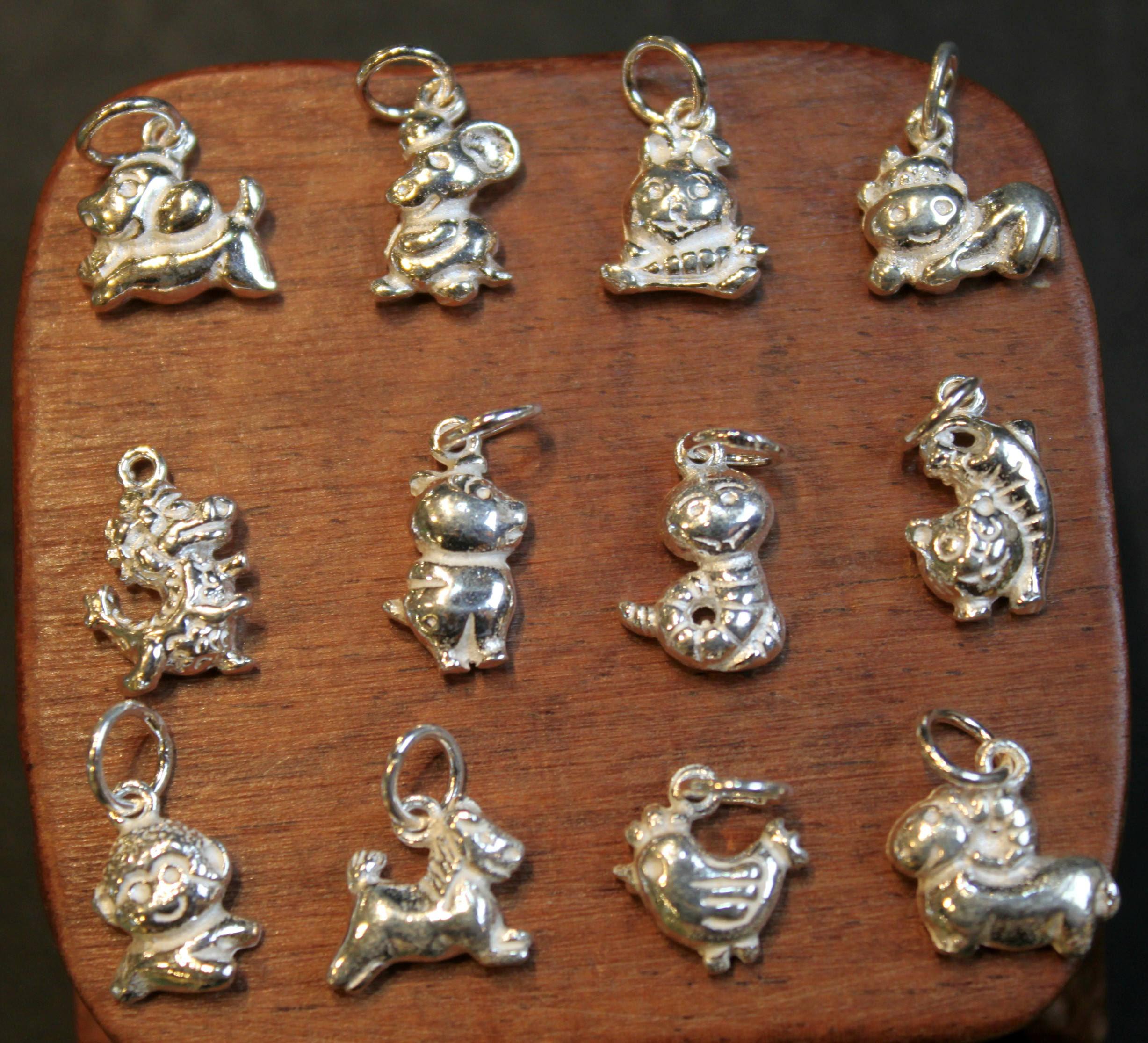 Collar de dona de jade del perro de plata, animal de nacimiento, joyas ...