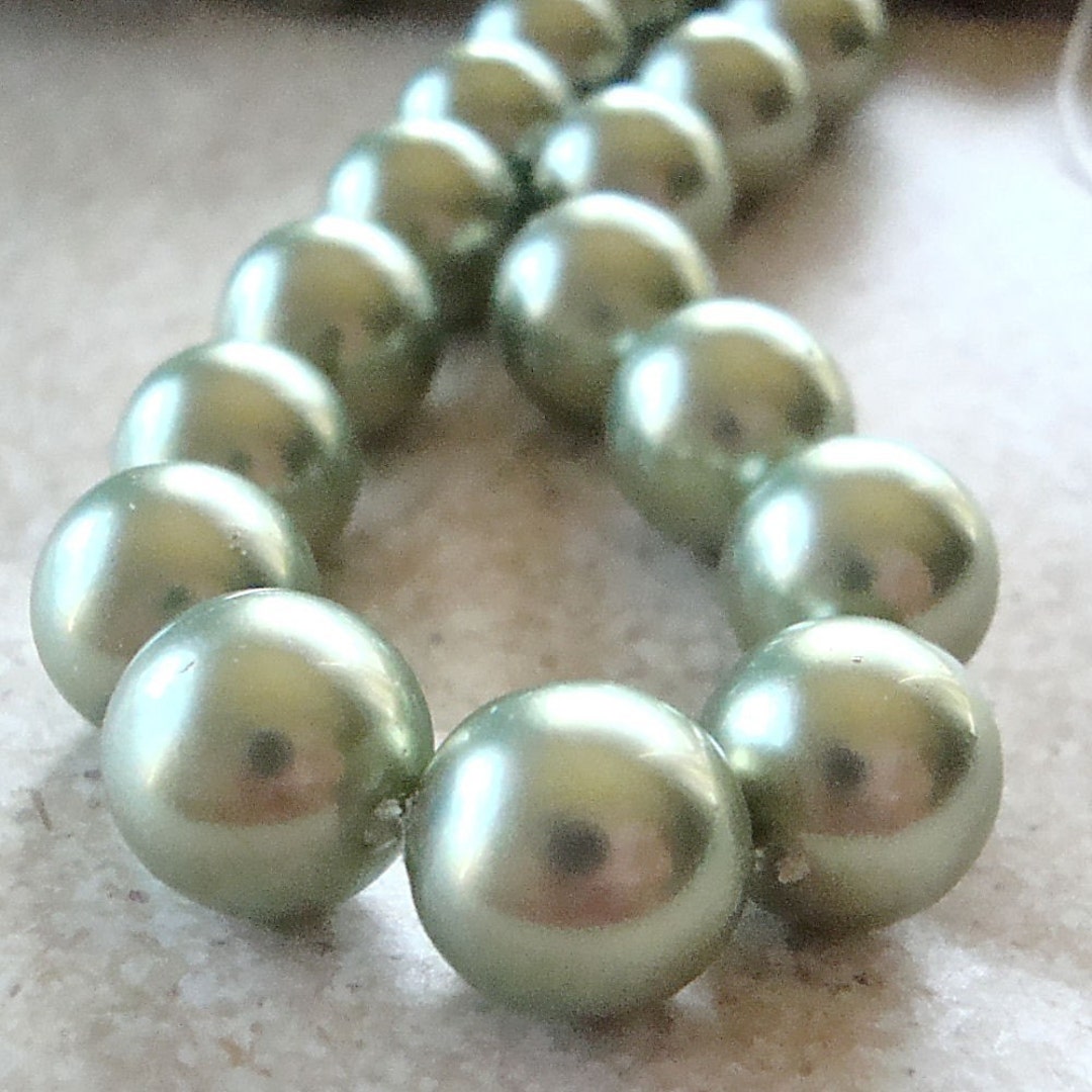 Shell Pearl Beads 10mm Lustrous Sage Green Smooth Rounds - 6 Pieces - Etsy