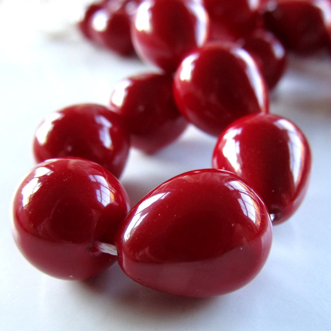 Shell Pearl Beads 15 X 11mm Lustrous Wine Red Shell Pearl - Etsy
