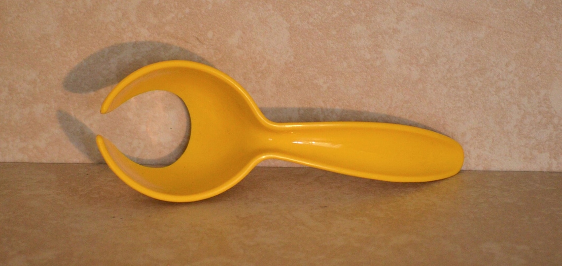 Tupperware Egg Lifter-80s - Etsy