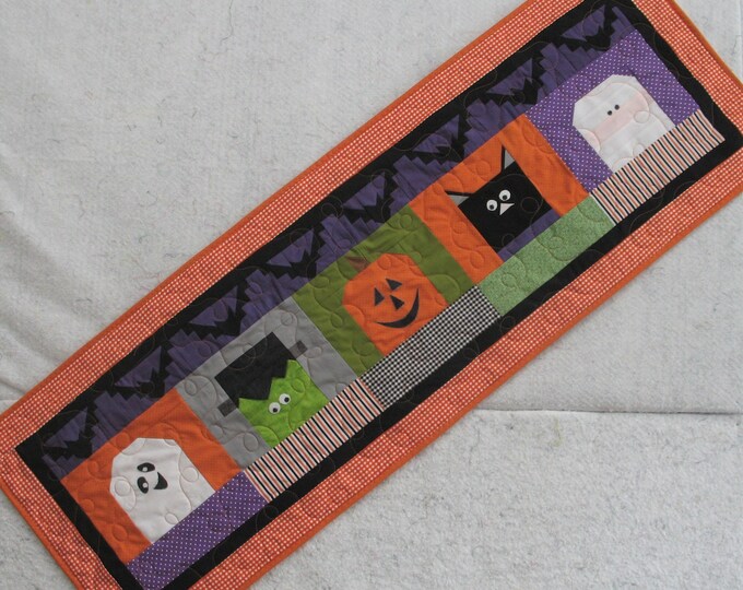 Halloween Blockheads Riley Blake Table Runner of the Month Quilt Kit ...