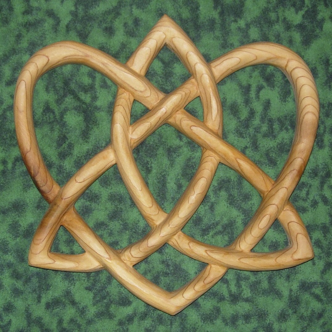 Trinity Love Knot Heart-shaped Celtic Wood Carving Anniversary - Etsy