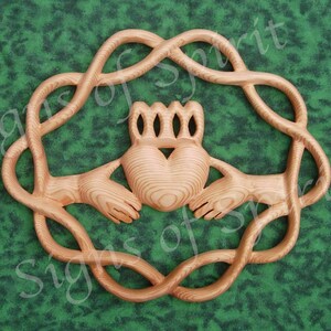 Claddagh on Green Greeting Card -claddagh Wood Carving Digital Art ...