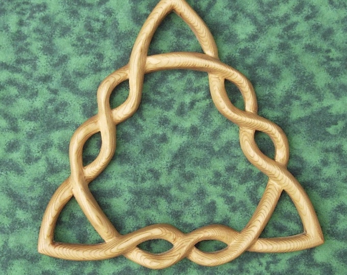 Braided Triquetra Celtic Trinity Knot Wood Carving Wiccan Celtic ...