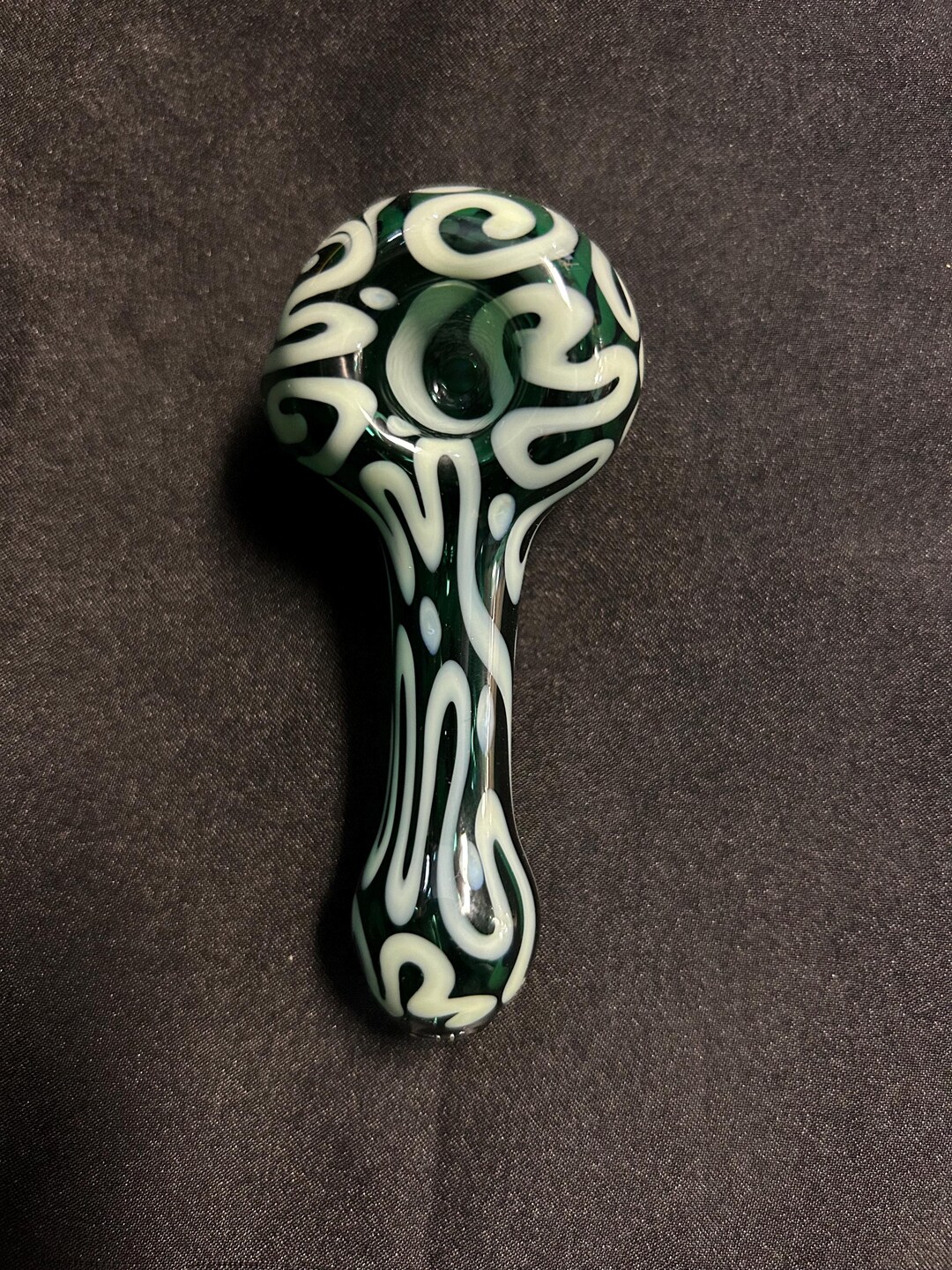 Emerald Green Glass Pipe With Mint Green Swirls - Etsy