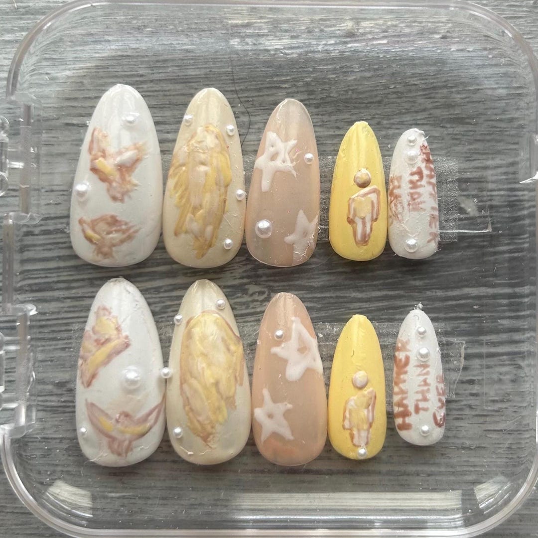 Goldwing Nail Set | Billie Eilish HMHAS Tour | Handmade | Press on ...