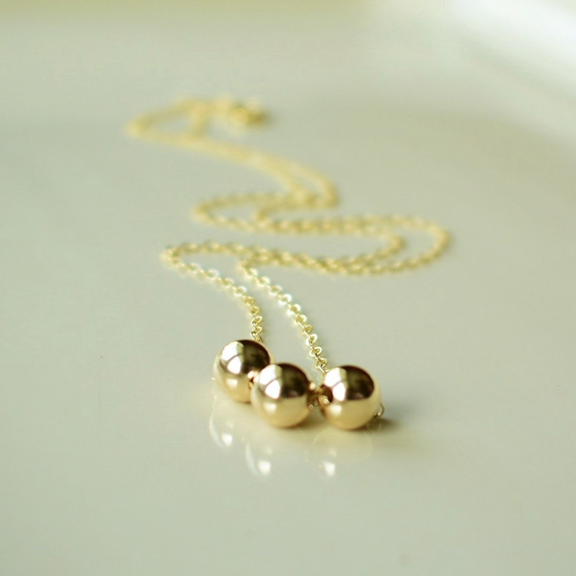 Gold Bead Necklace 3 Bead Necklace 14k Gold Filled Round - Etsy
