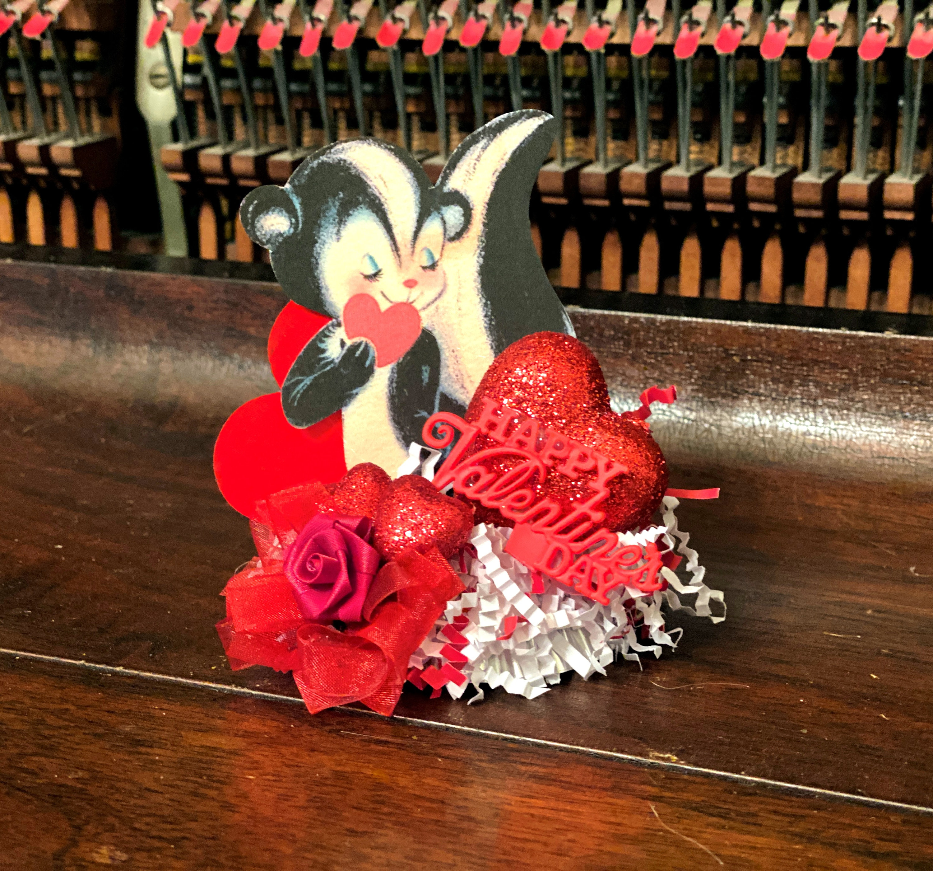 Retro Valentine Skunk Vintage Valentine Day Decor Kitschy Cute | Etsy