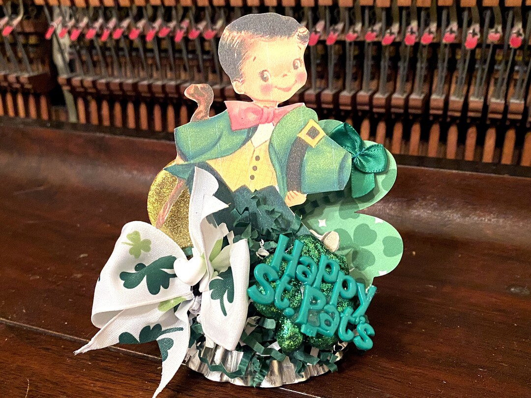 Retro St Patricks Day Boy Leprechaun Vintage St Patricks Day Decor MCM ...