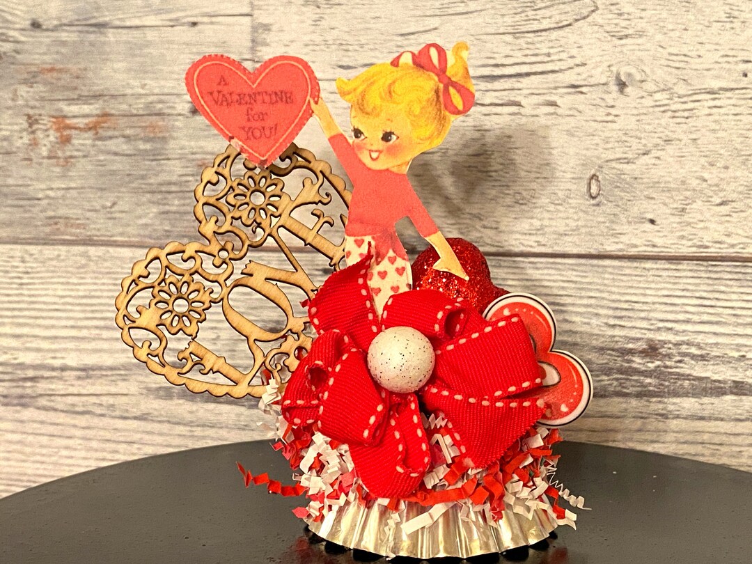 Retro Valentine Decor MCM Valentines Day Decoration Hearts Vintage ...