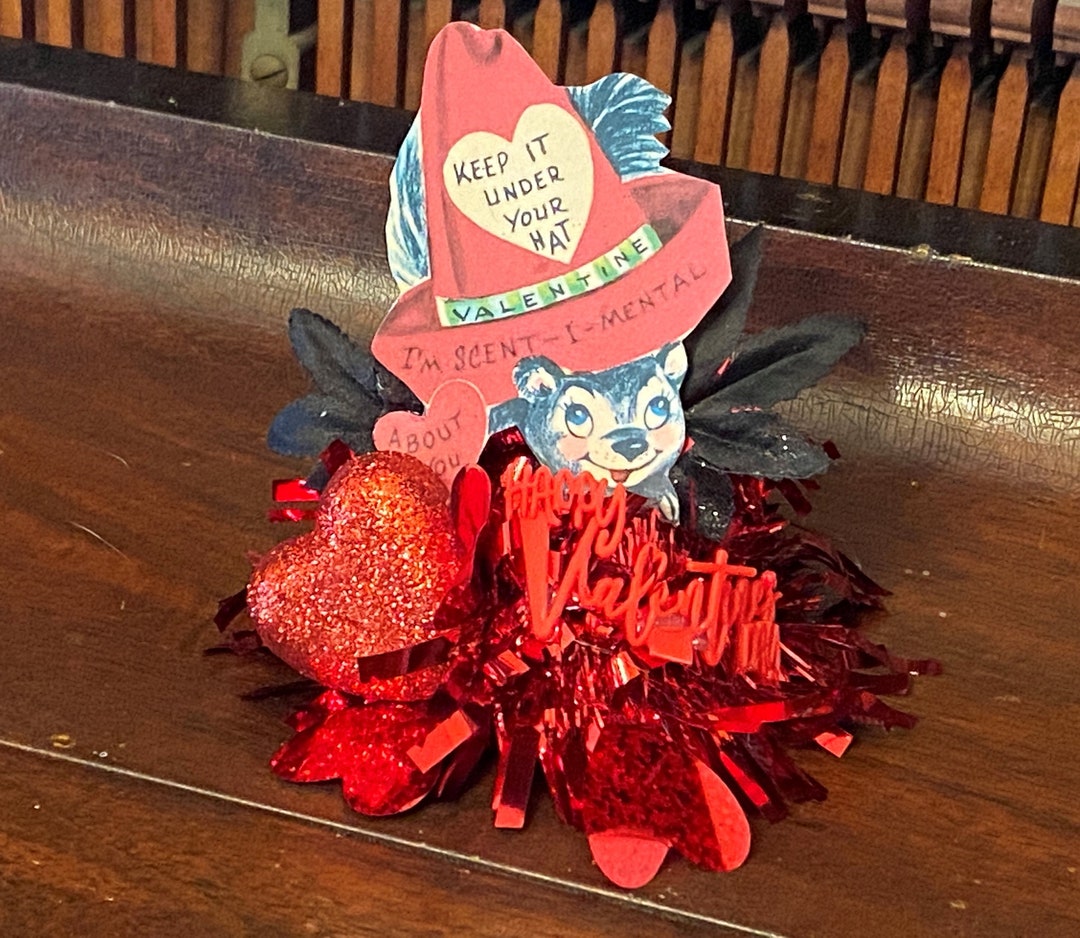 Vintage Valentine Skunk Retro Valentine Day Decor Kitschy Cute ...