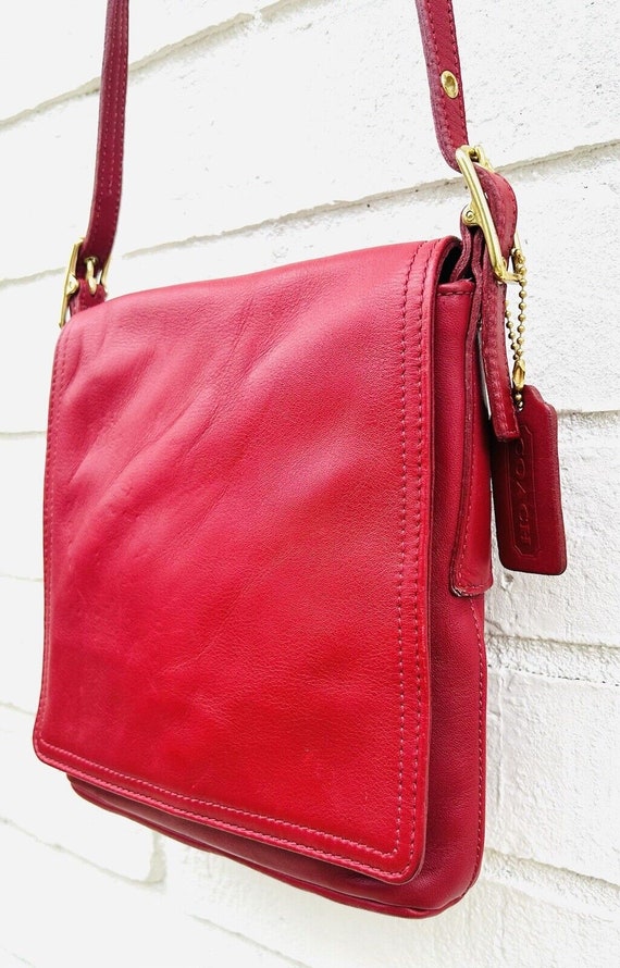 Coach 9821 legacy red - Gem