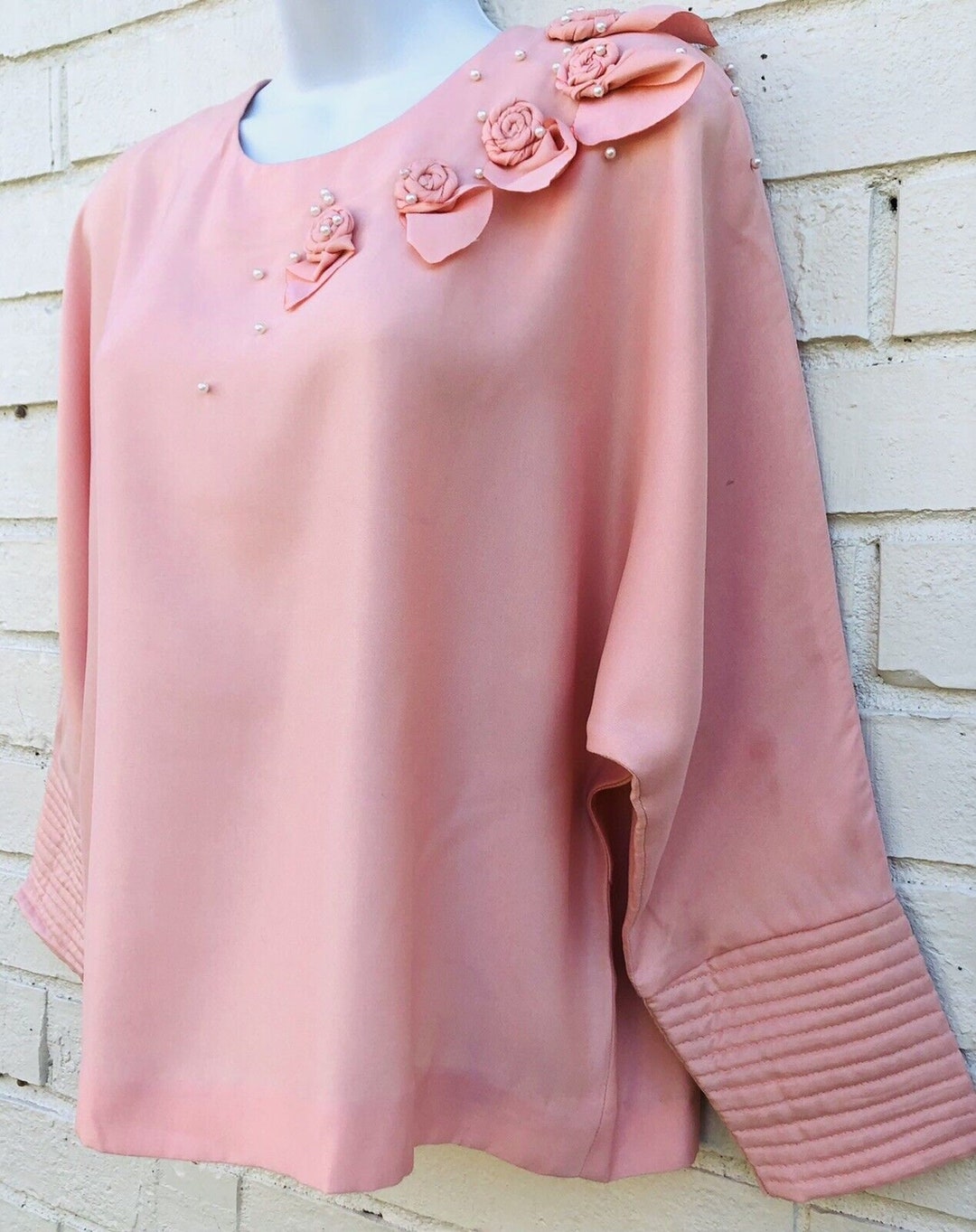 VINTAGE Hand Sewn Rose Blush Pink Applique Embellished Roses Blouse Top ...