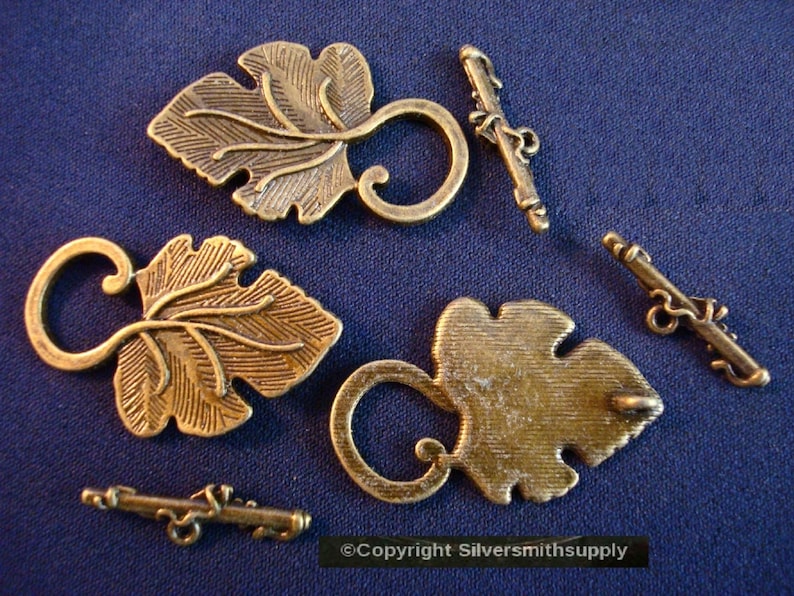 3 Grape Leaf Clasps Antique Bronze Plated Zinc Toggle Clasp 2 - Etsy