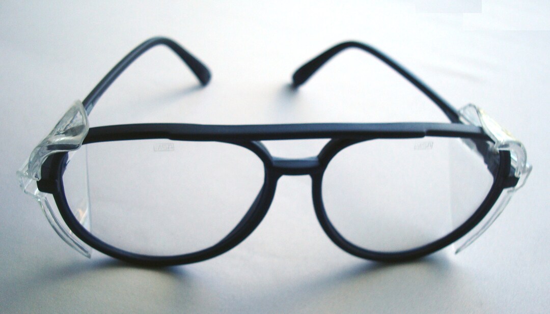 MSA Safety Glasses Metal Hinge Points Model 00817696 New OSHA ANSI ...