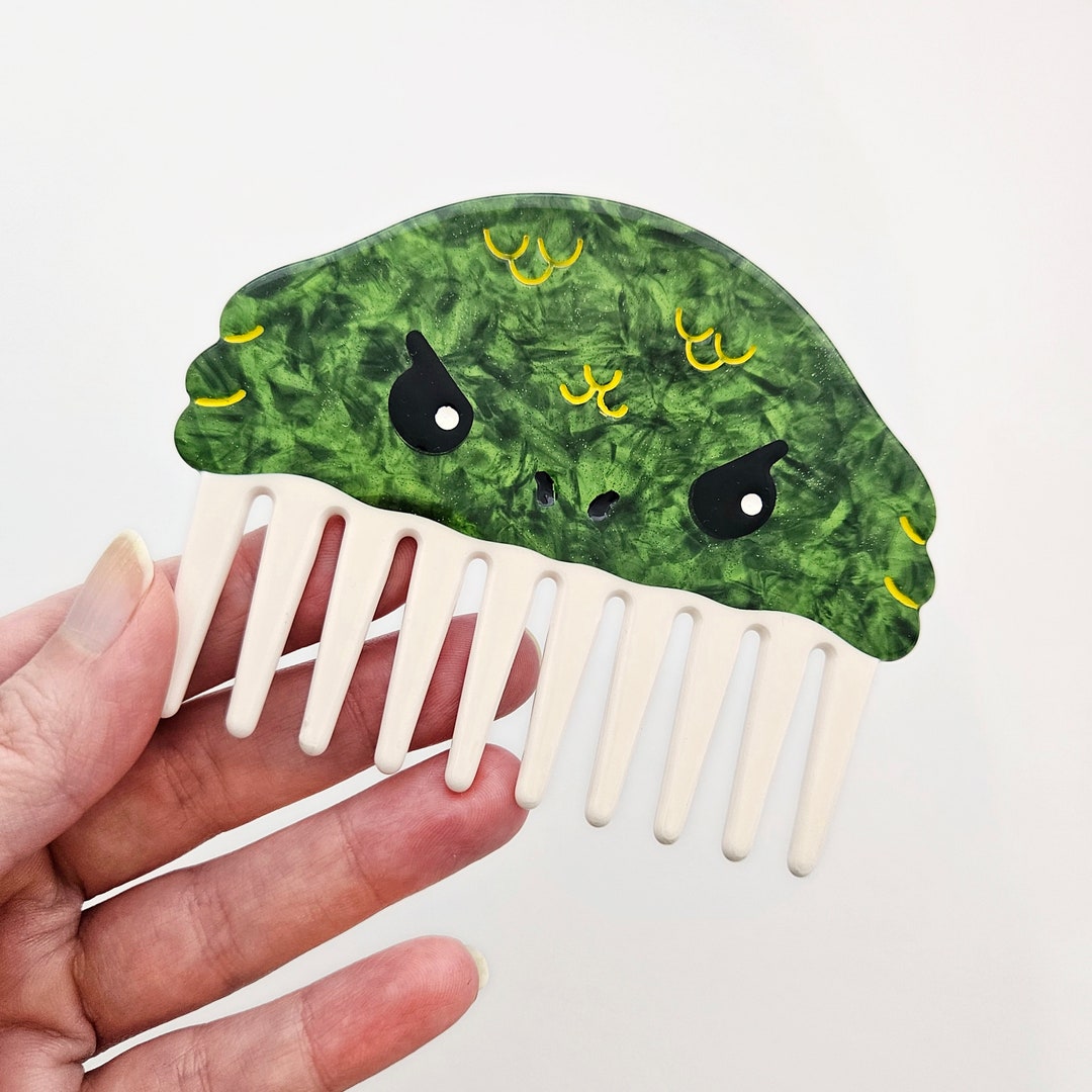 Swamp Monster Wide Tooth Comb // Mottled Green Hair Comb - Etsy