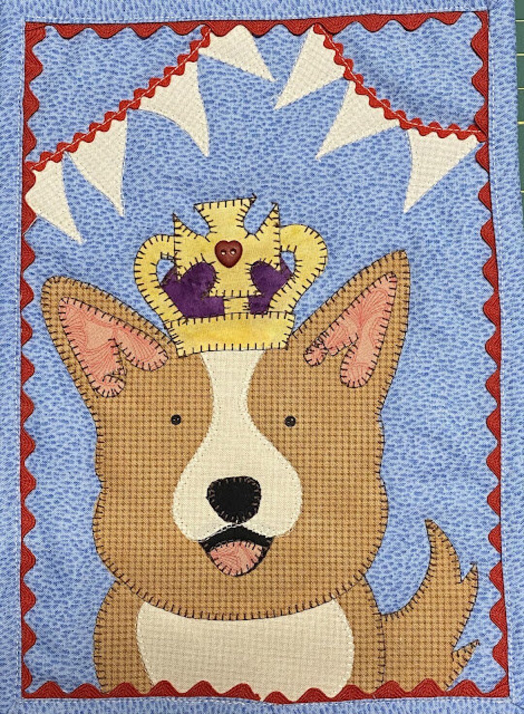Coronation Corgi Mug Rug PDF Pattern by Quilt Doodle Designs - Etsy